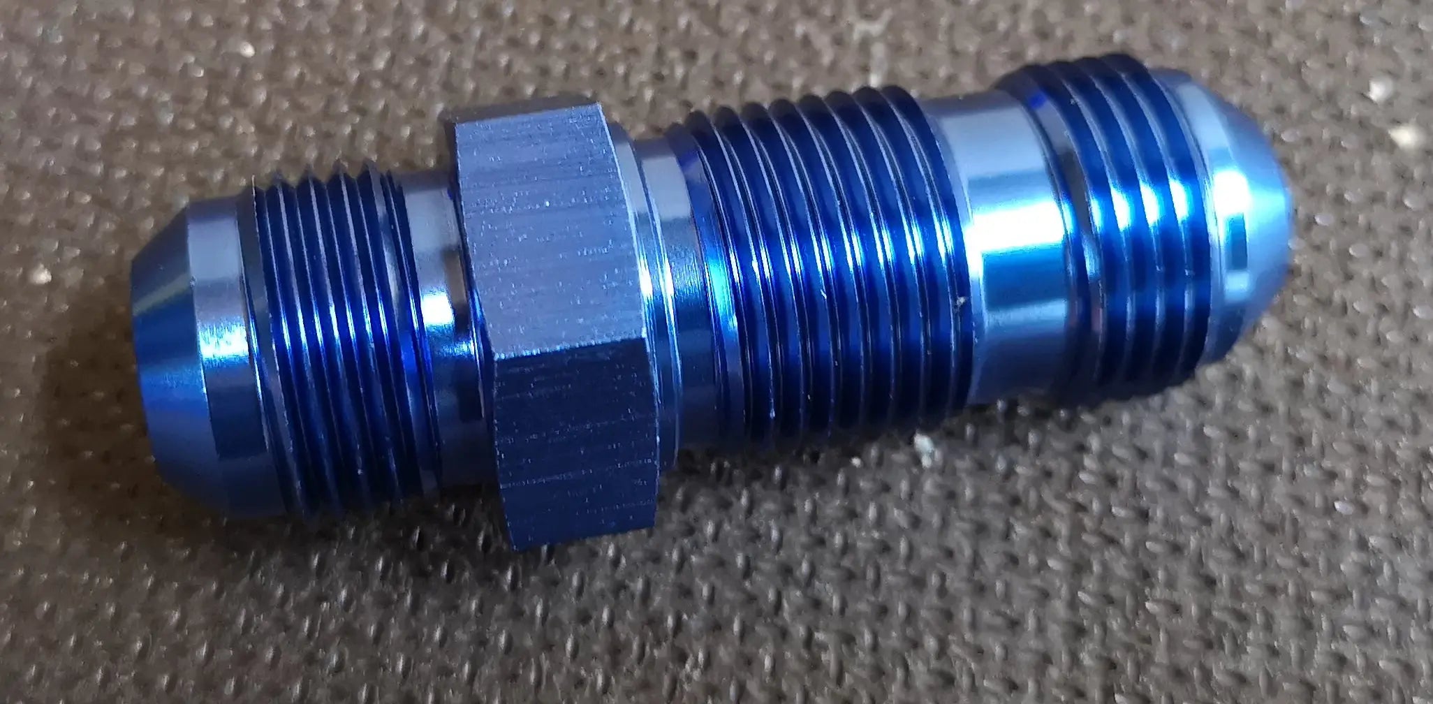 AN10 Bulkhead Fitting Anodised Alloy 10 JIC Bulkhead