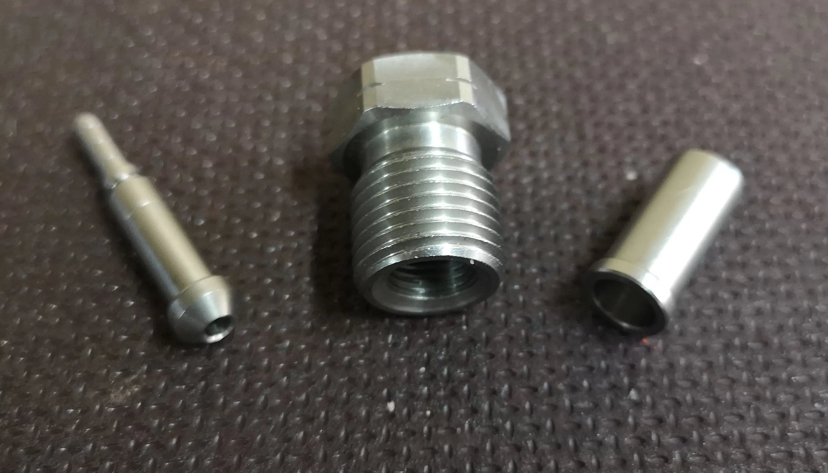 Female Internal M10x1 M16 External Bulkhead — BRT Motorsport